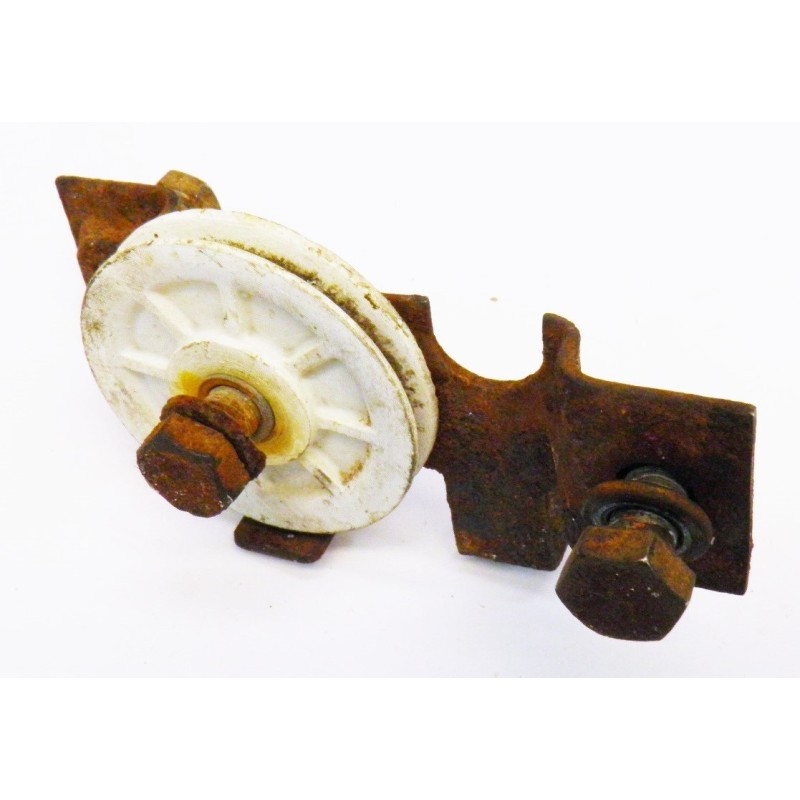 USED BRAKE LOWER PULLEY - 1960-64